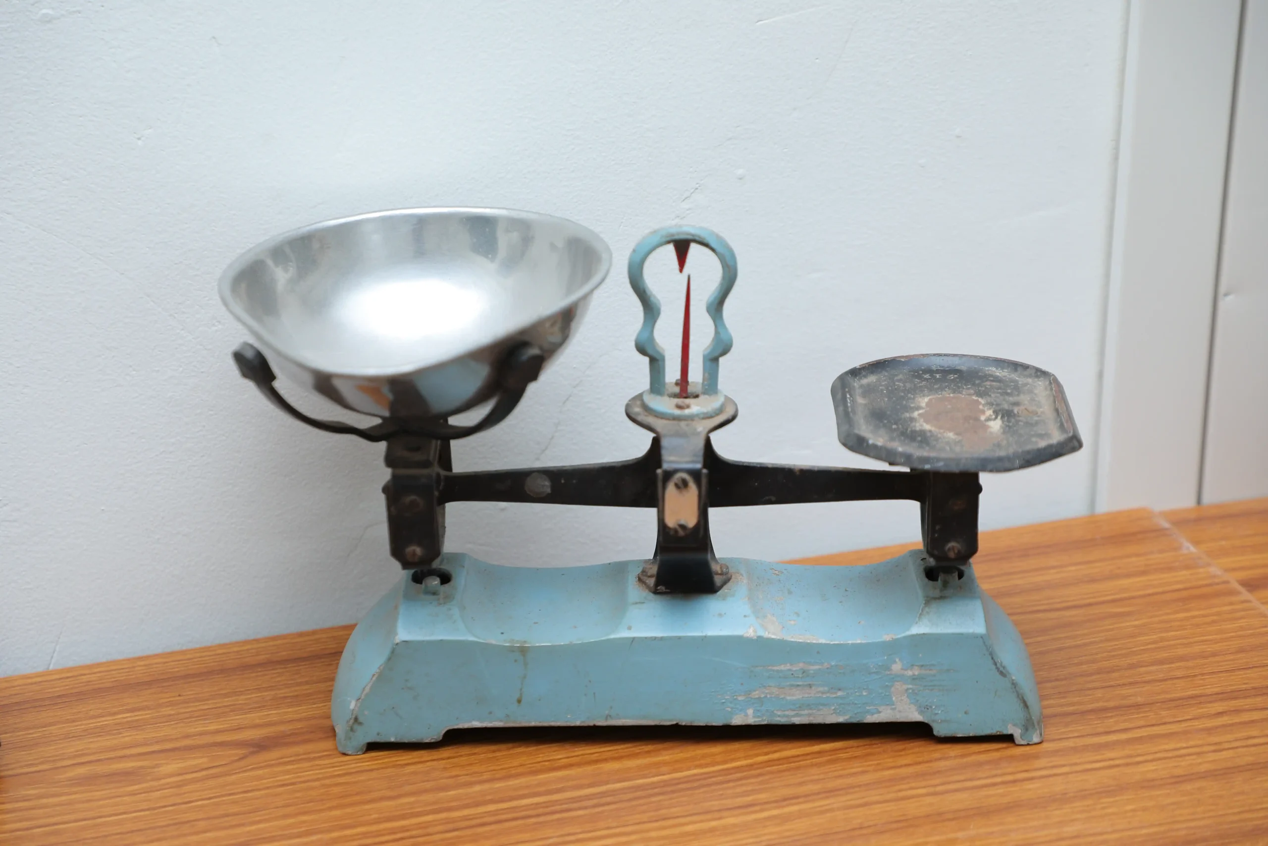 Mechanical Balance Scale - CAIAS